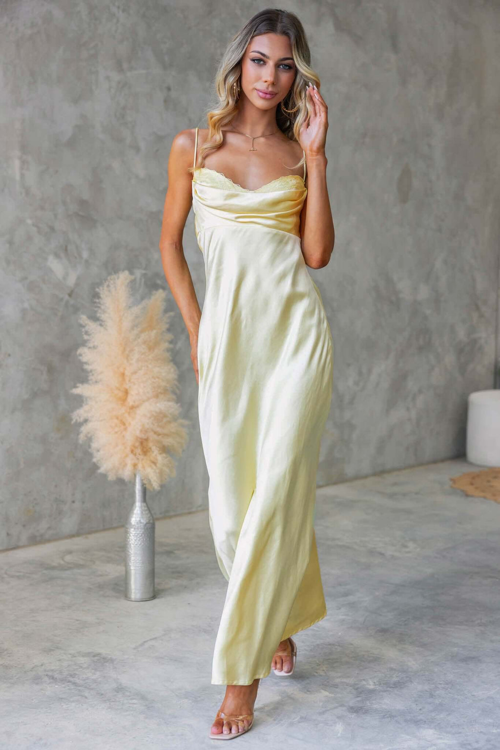 Xinia Maxi Dress – Amaroso Boutique