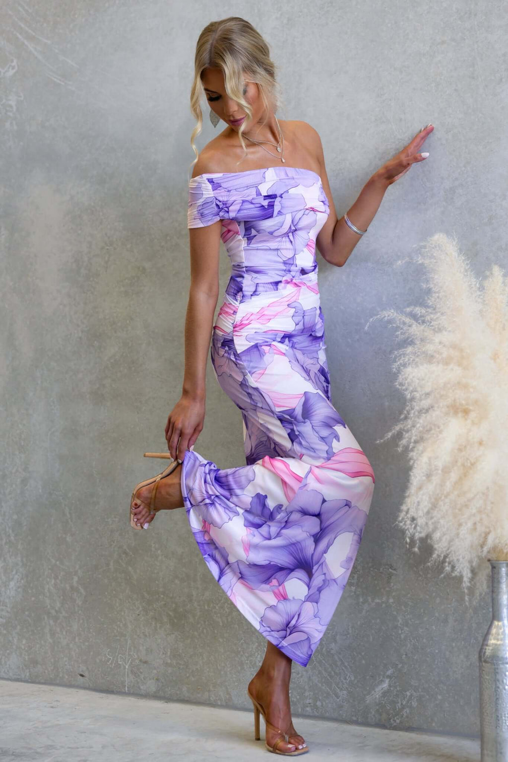 Stylish Korren Maxi Dress - One-Shoulder Glam – Amaroso Boutique
