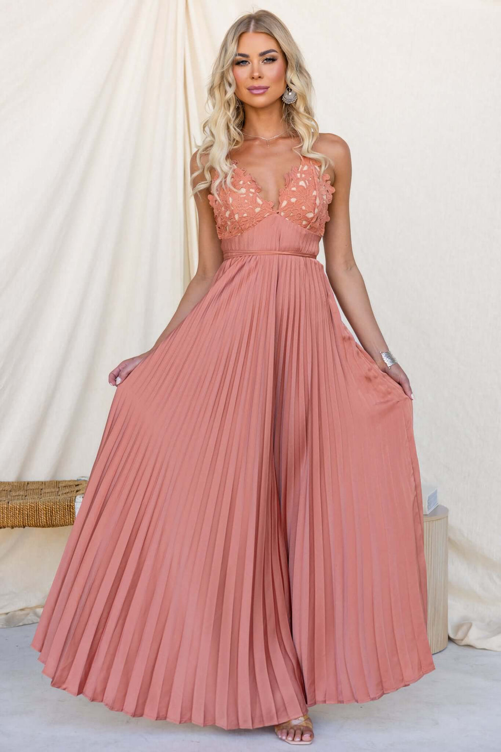 Elegant Sonsie Maxi Dress – Amaroso Boutique
