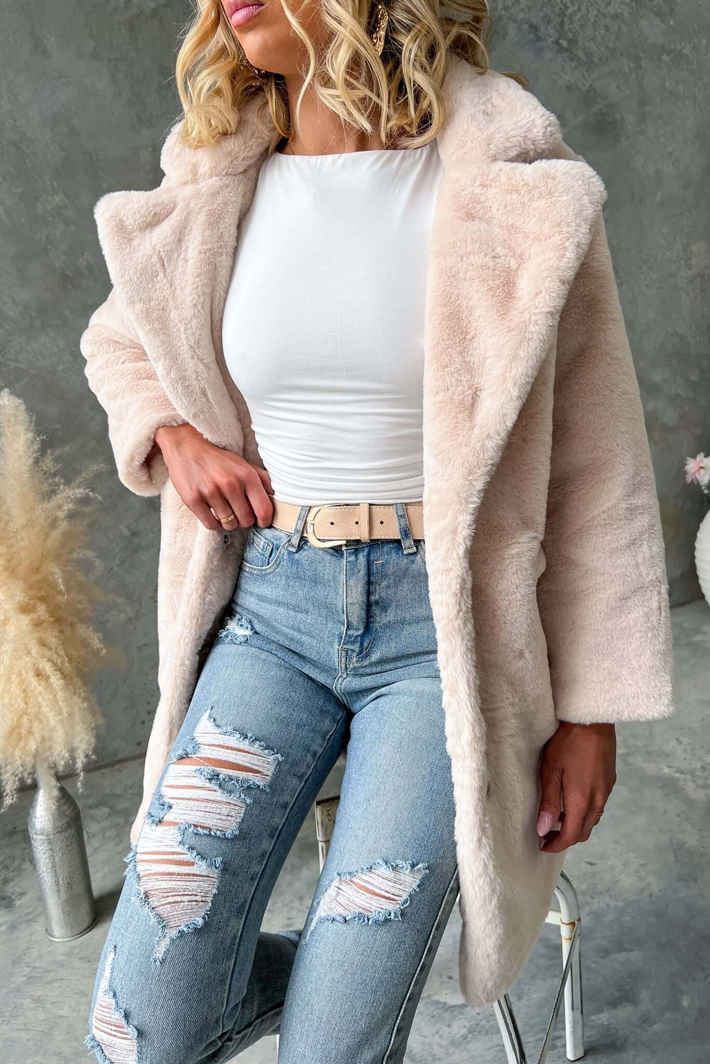 Frosted Coat - Stylish Fluffy Outerwear – Amaroso Boutique