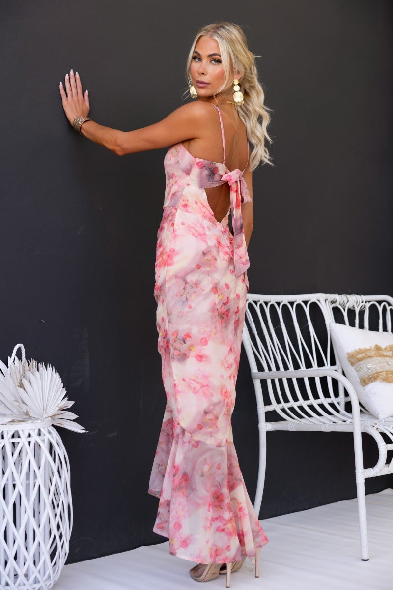 One Of Us Maxi Dress – Amaroso Boutique