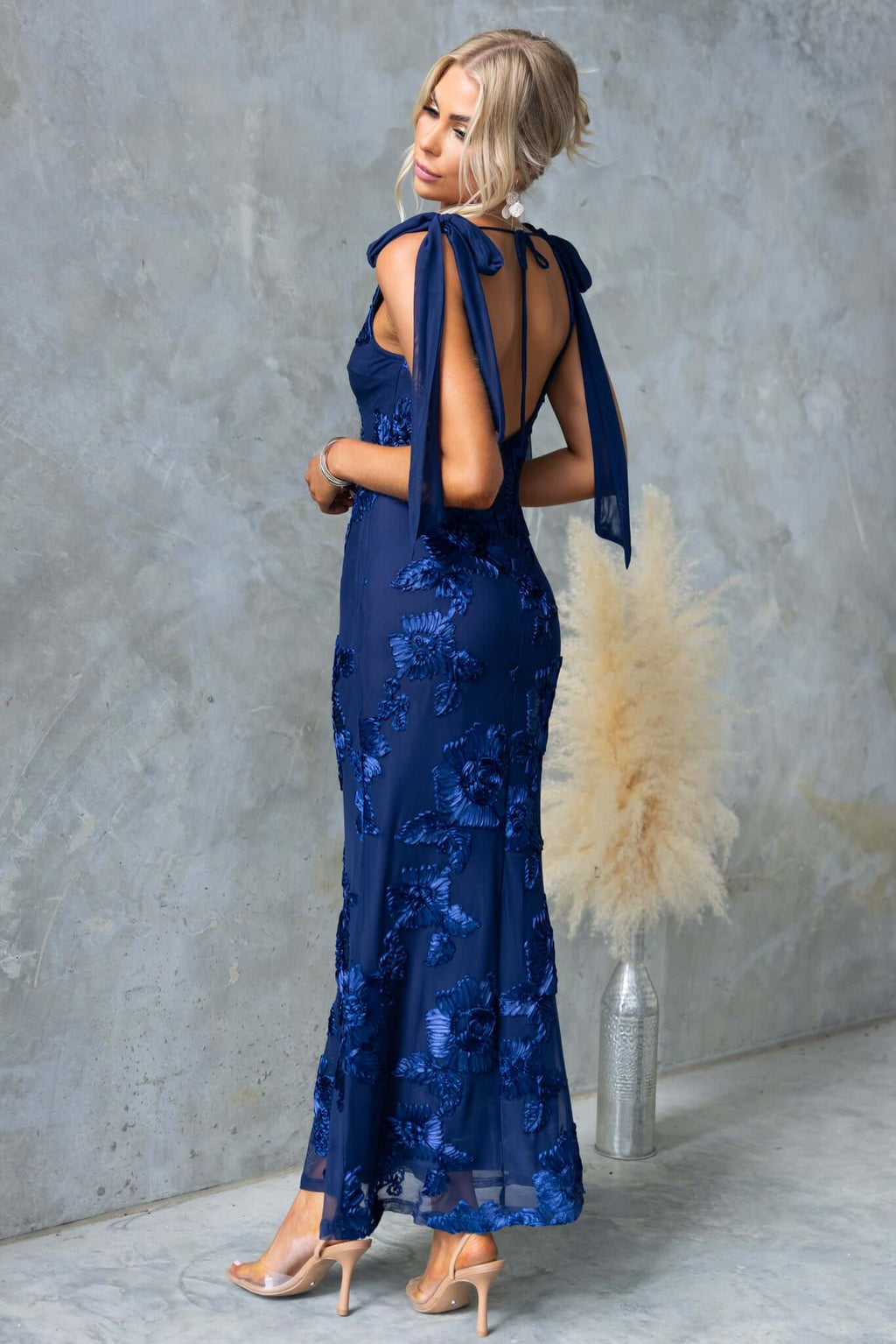 Parfait Maxi Dress - Chic & Comfortable – Amaroso Boutique